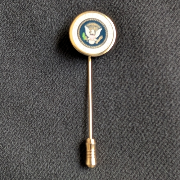 Accessories | Seal Of The President Ronald Reagan Signed Lapel Pin ...